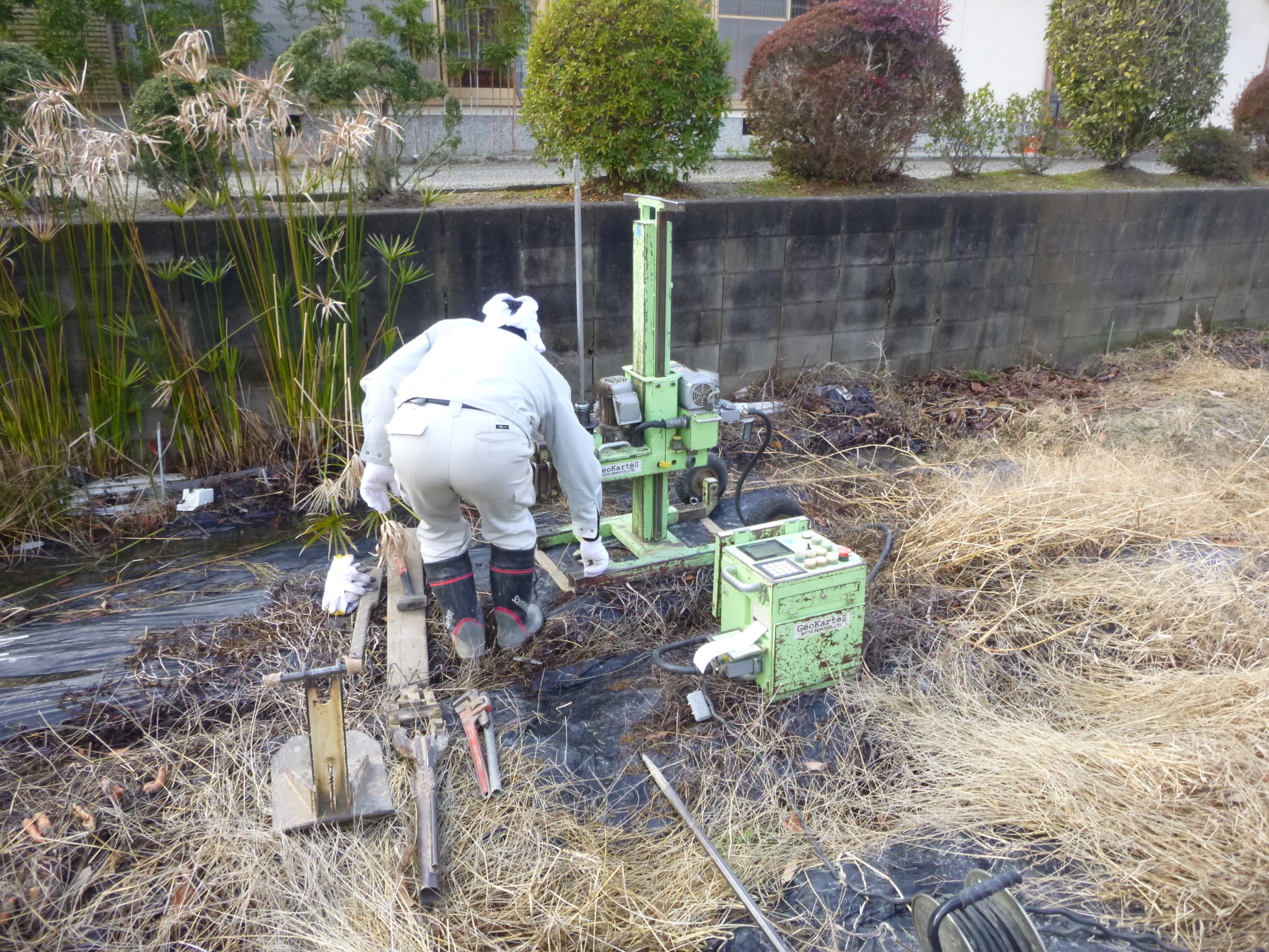 in0127地盤調査 | 温かなこころ奏でる工務店 家族の森